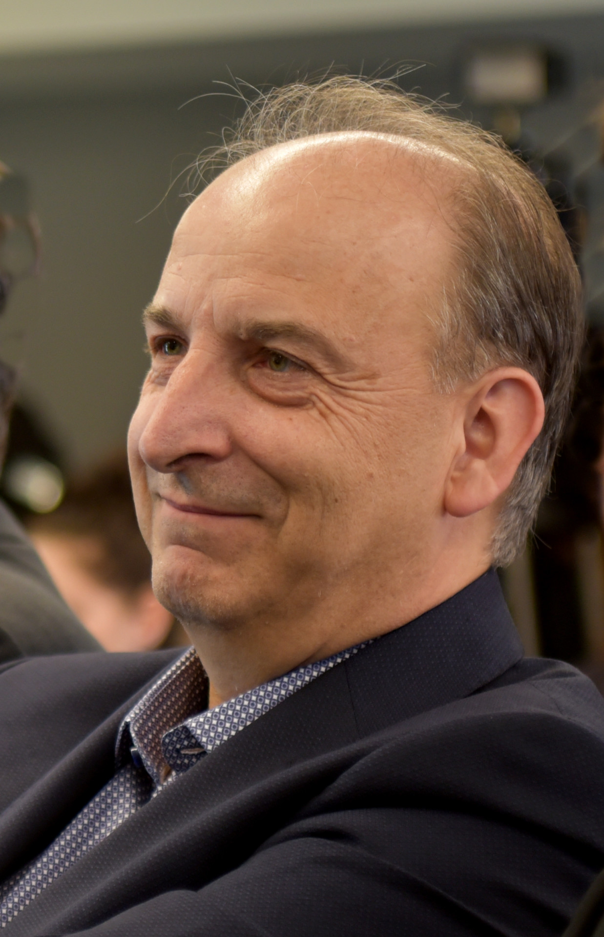 Luc Deneffe – Health & Care