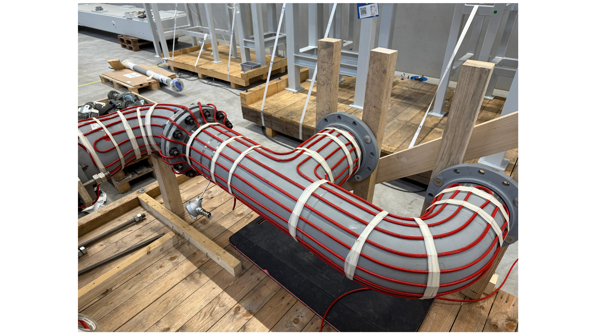 Electrical tracing on pipeline. – Maintenance Dortmund