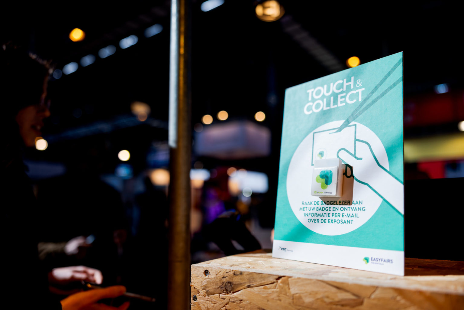 Smart Badge Reader | Visualize Expo 2025