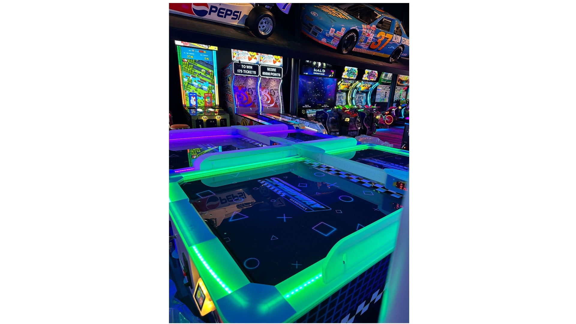 Arcade set up at our customer Preston Palace | Recreatie Vakbeurs