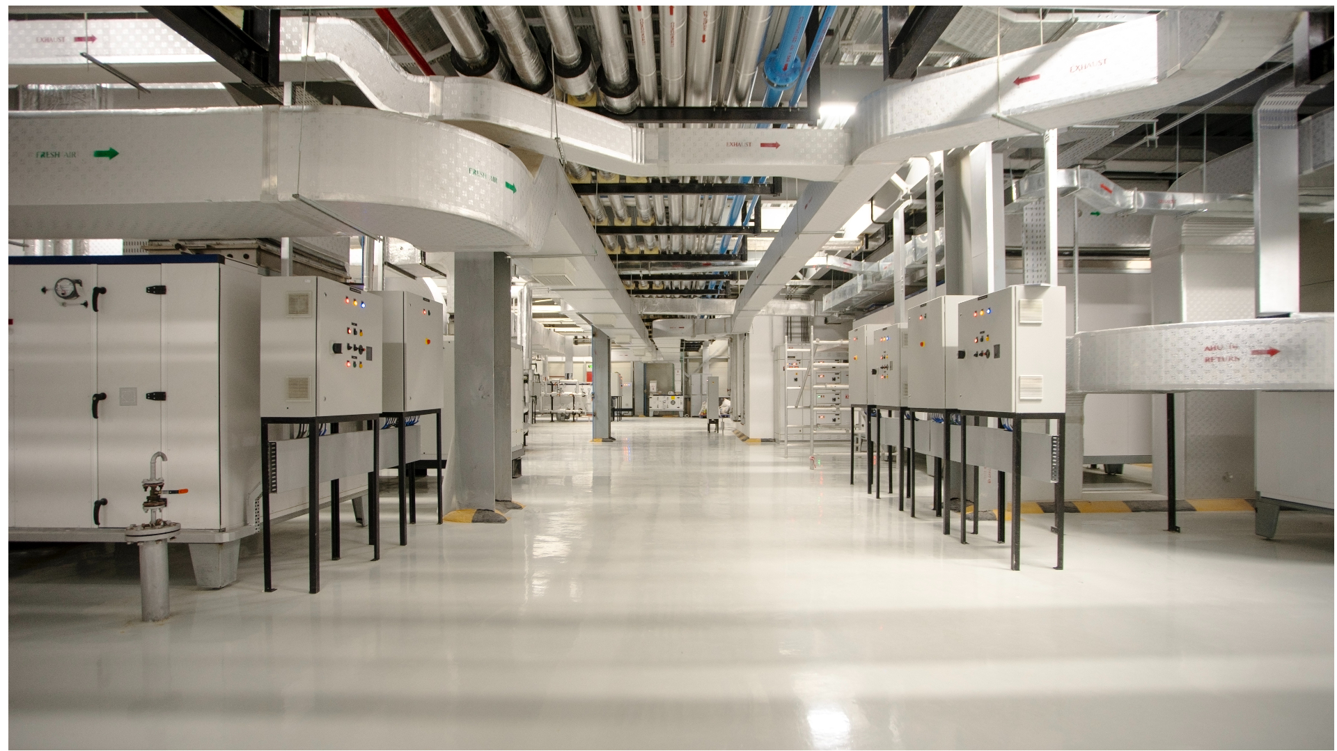 HVAC and De-Humidification Systems with Building Management System ...