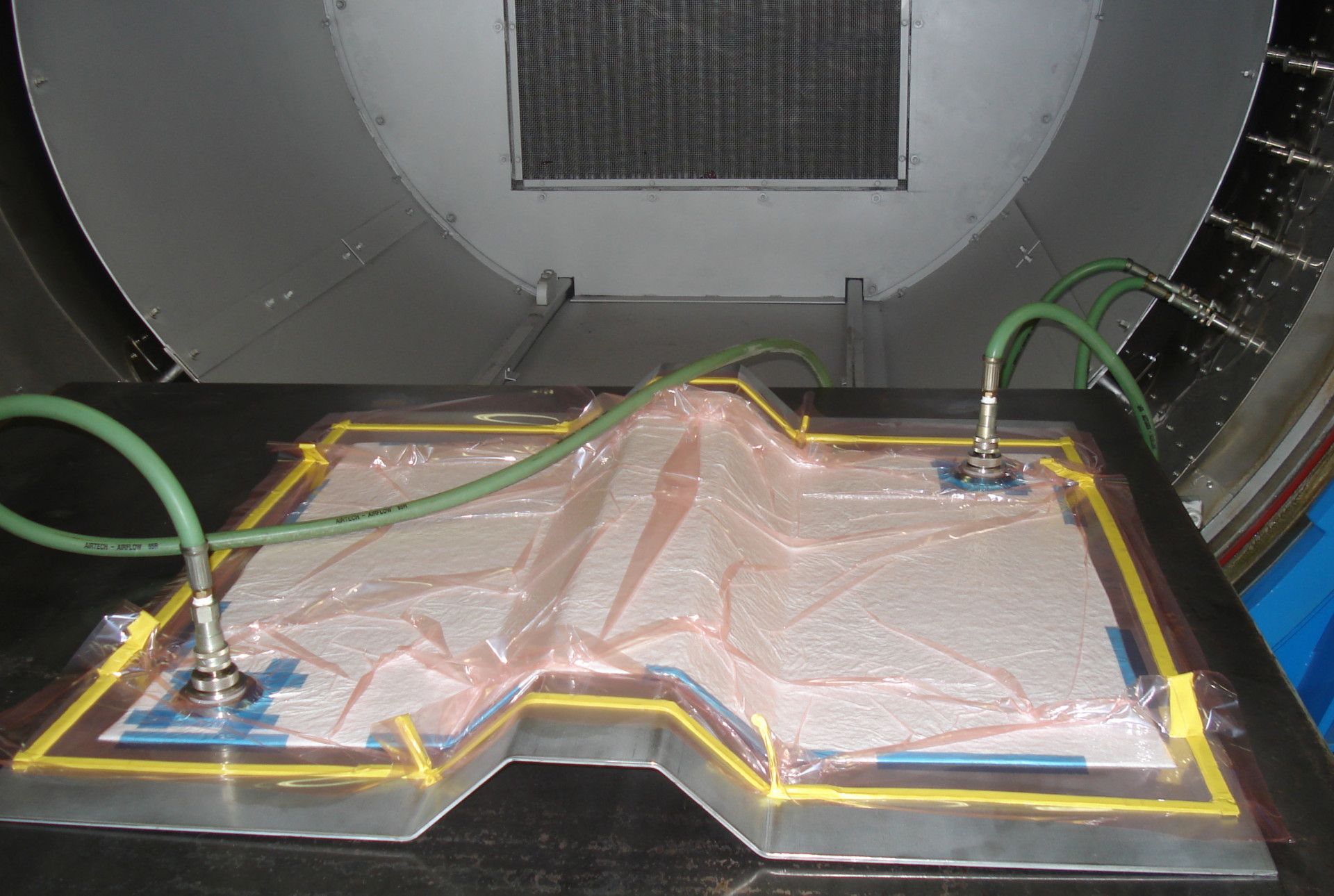 Vacuum Bagging and Composite Tooling Materials – Advanced Engineering ...