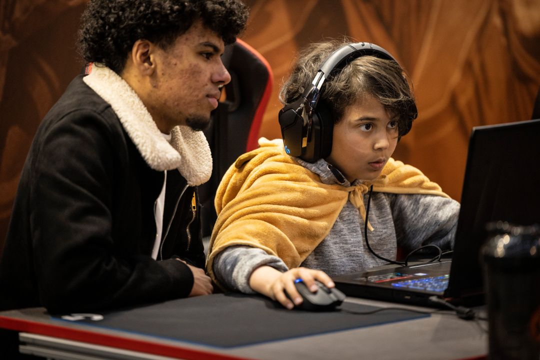 Viervoudig Benelux Mario Kart-kampioen Vantox komt naar Heroes Made in ...