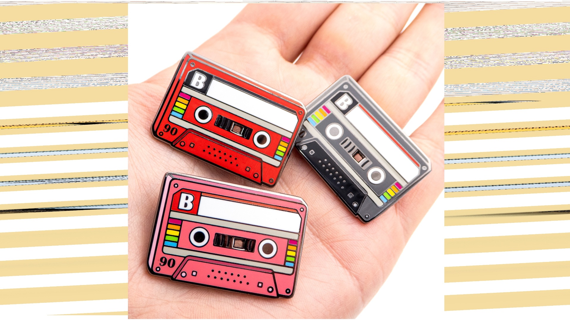 OLD SCHOOL CASSETTE TAPE MIXTAPE PIN – Heroes Dutch Comic Con