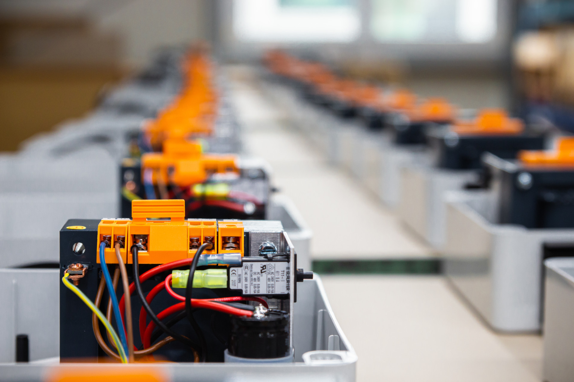 Switch- and control gear and power supply units – All About Automation