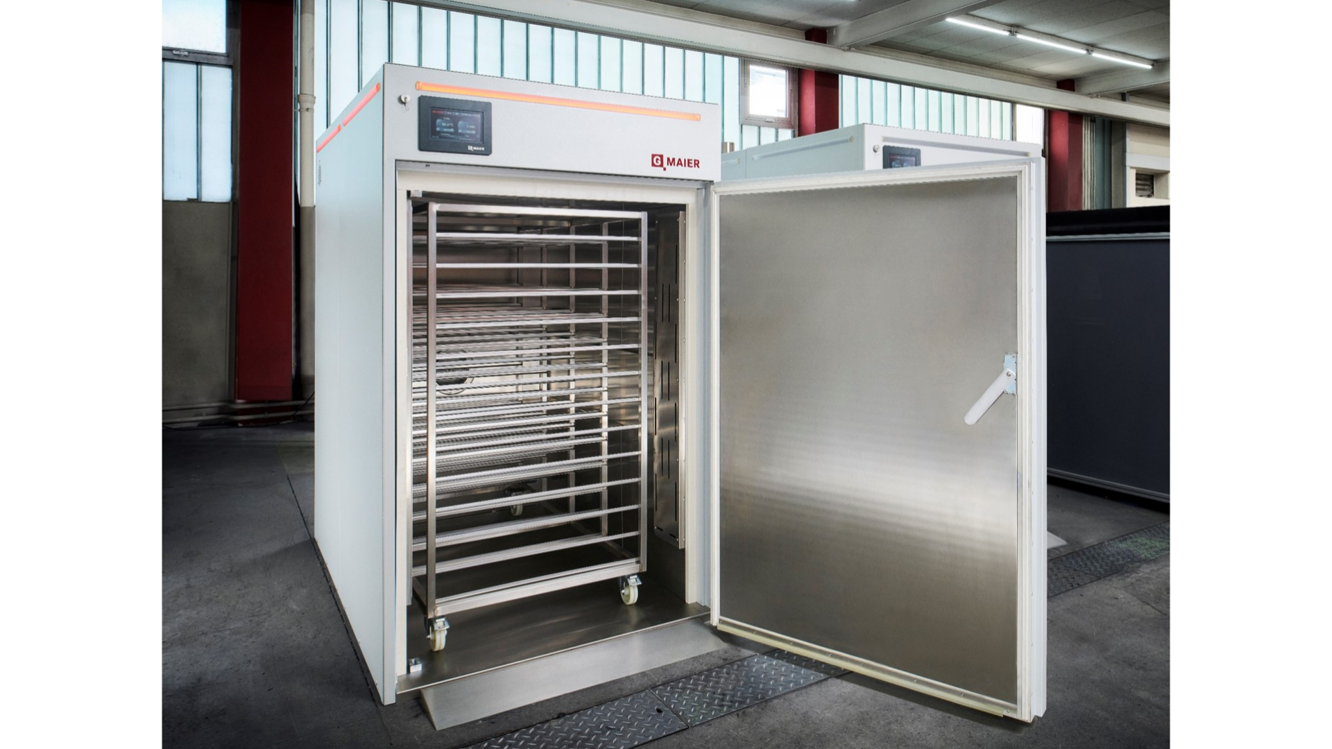 Batch furnace with trolley – All About Automation