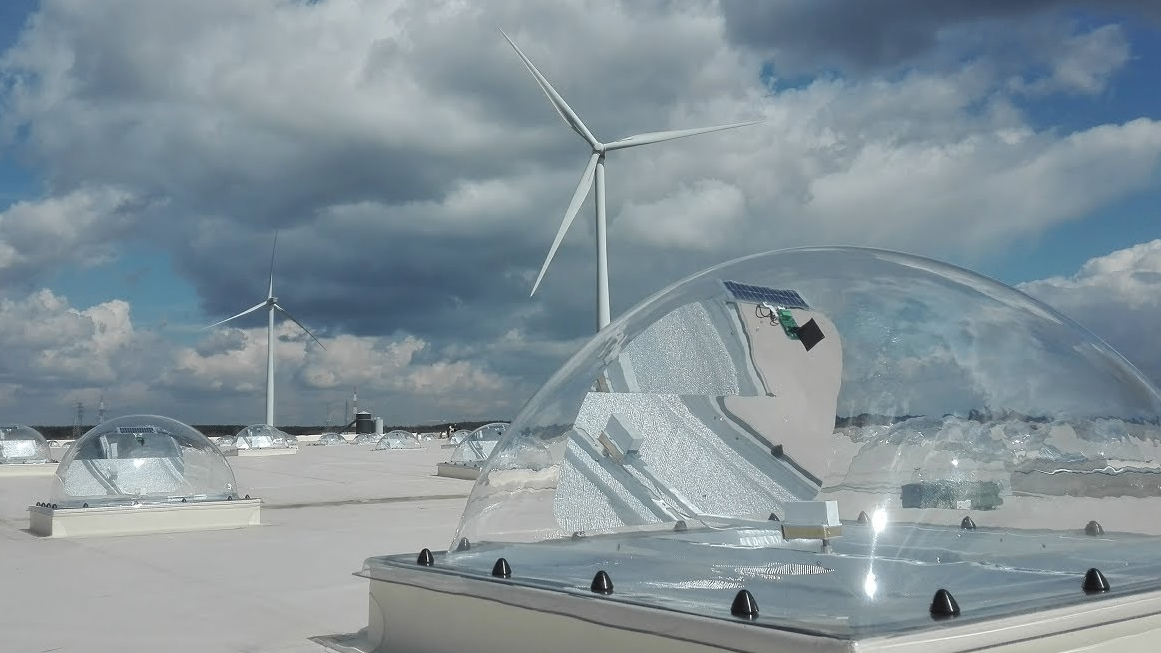 Thermoformed polycarbonate lighting domes – Advanced Engineering Belgium