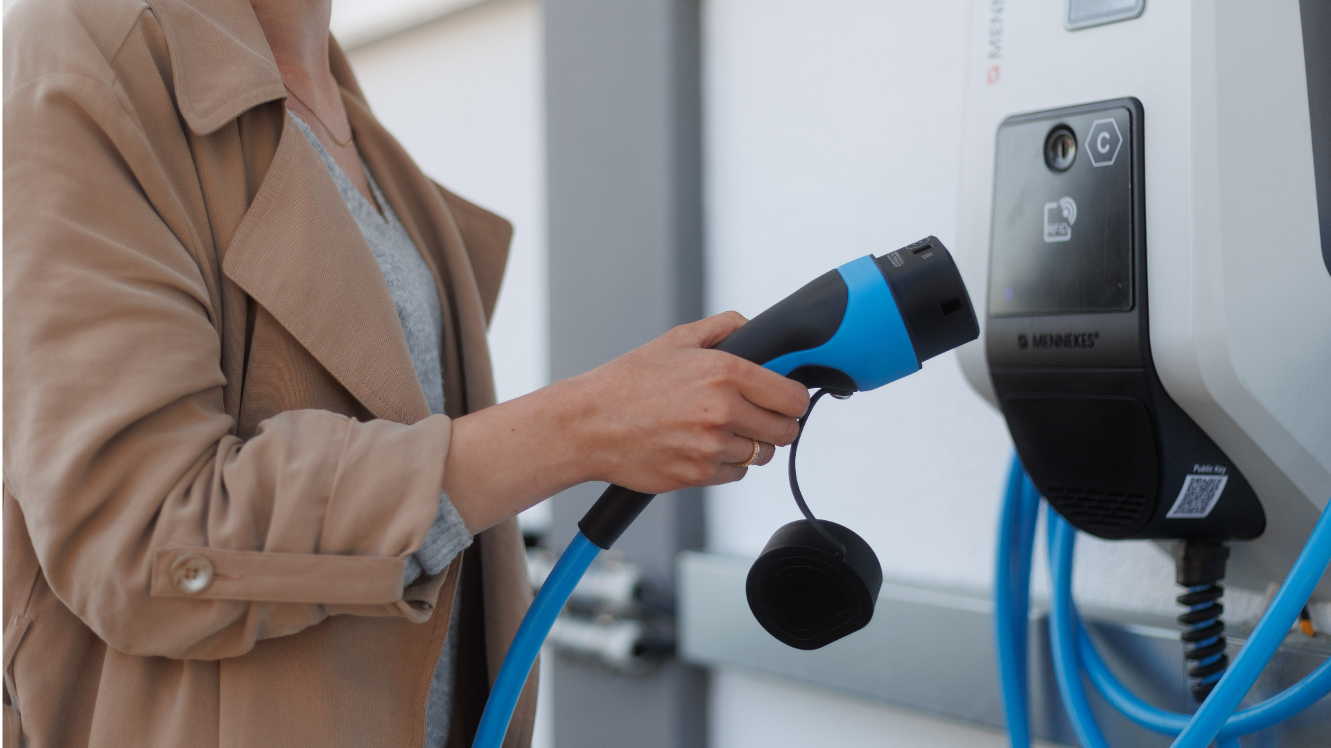 PRO.mobility – The solution for electromobility! – All About Automation ...