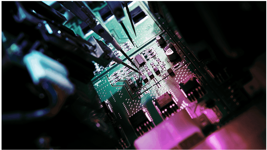 Functional tests of printed circuit boards or electronic devices ...