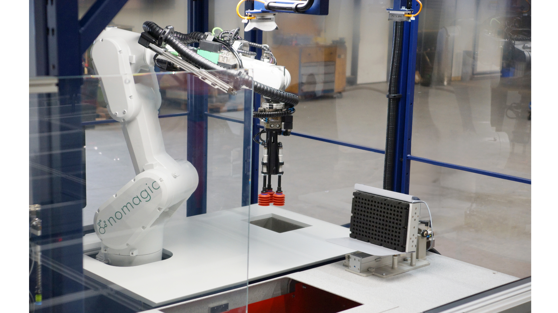 Pick-Robots – LOGISTICS & AUTOMATION Dortmund