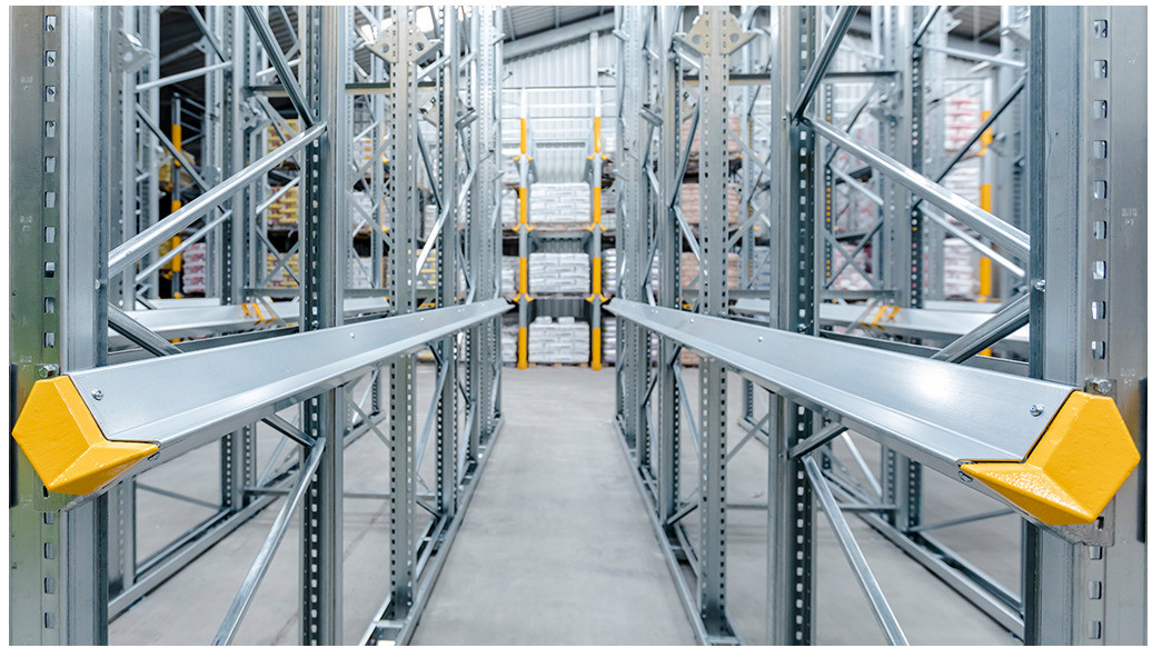 Palettenein­fahrregal – LOGISTICS & AUTOMATION Dortmund