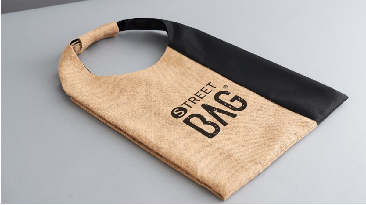 Pre-consumer recycled plastic bag – Packaging Premiere & PCD Milan