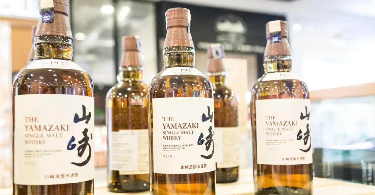 Paris Packaging Week | Suntory arrives in France with its premium whiskies