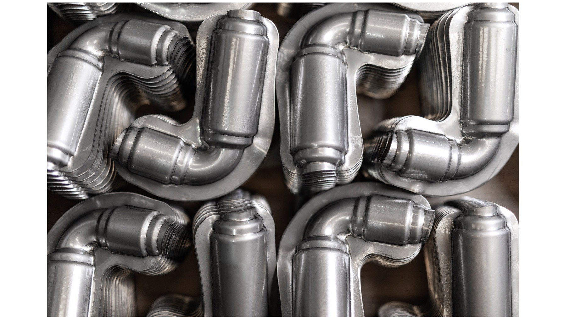 STAMPING AND FOLDING - Advanced Manufacturing Madrid