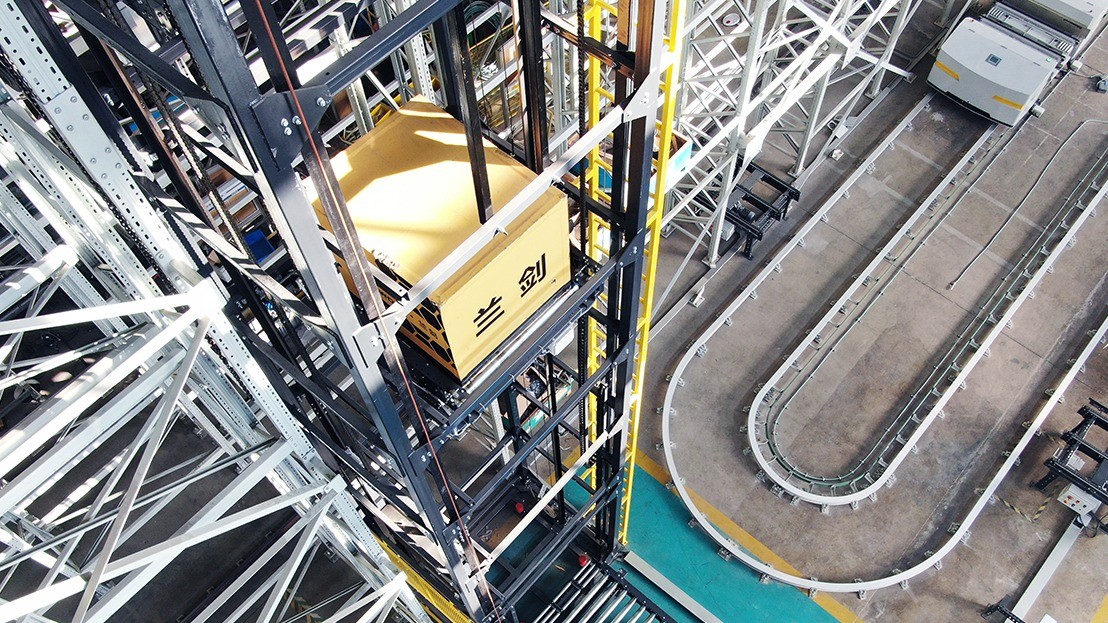 High-speed Lift – Logistics & Automation Madrid