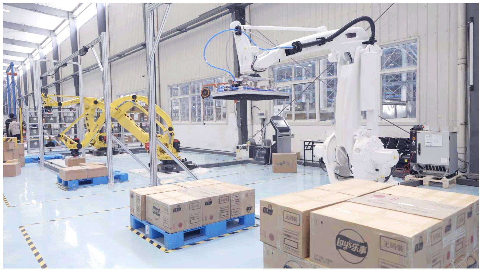 Depalletizing & Palletizing Robot – Logistics & Automation Madrid